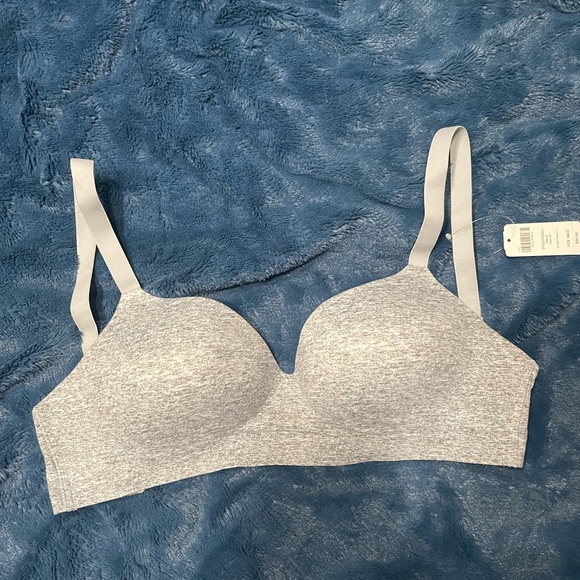 Soma | Intimates & Sleepwear | Soma Gray Enbliss Wireless | Poshmark